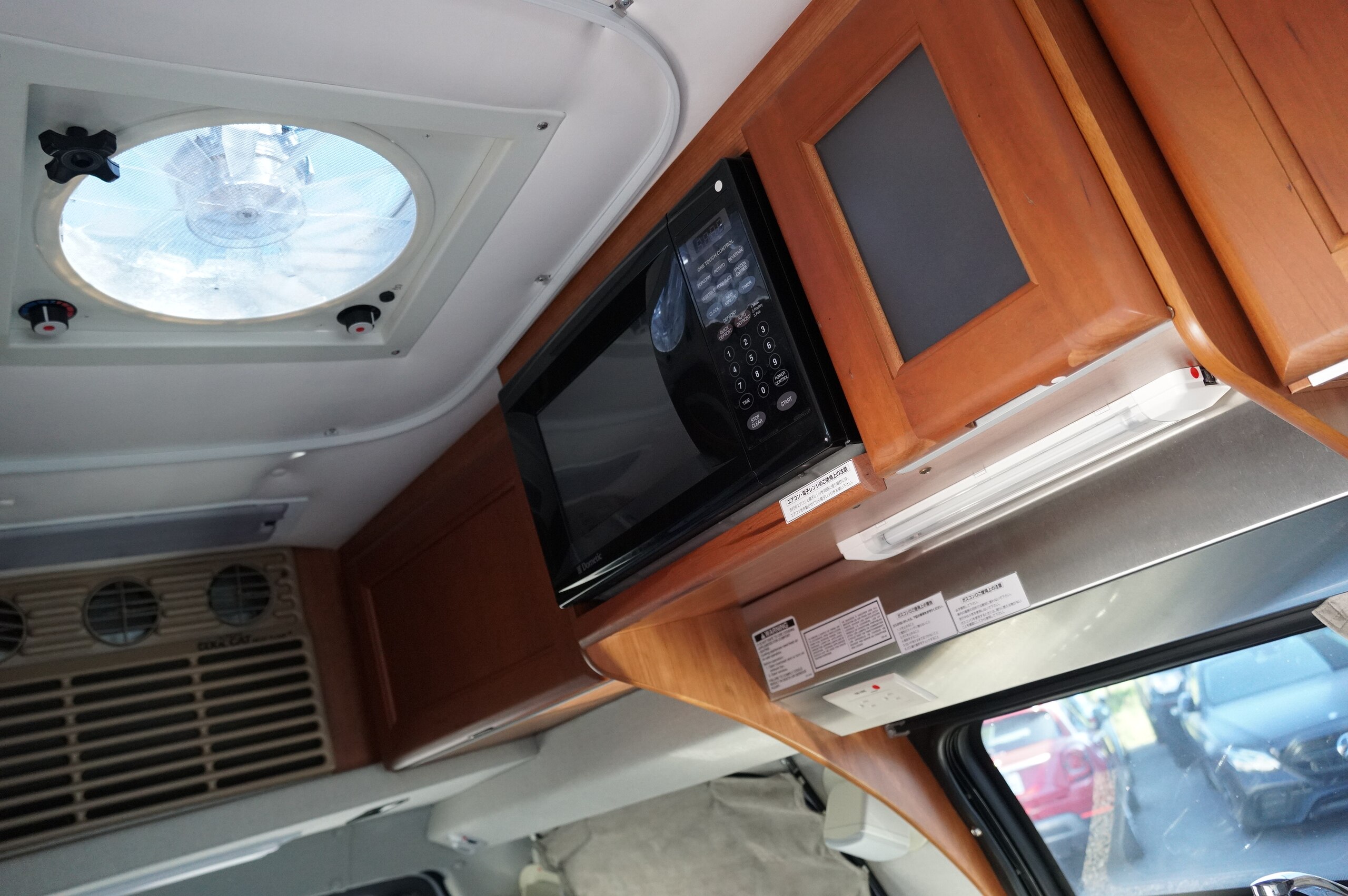 [SOLD]Chevrolet Express Roadtrek 170 - double One motors ダブルワンモータース